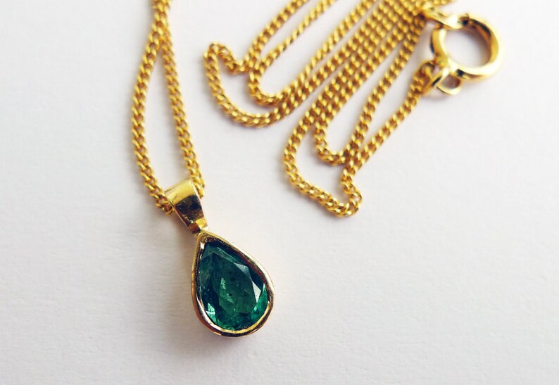 Green Tear. Emerald Drop Shape Classic 18K Gold Tear on 18K - Etsy UK