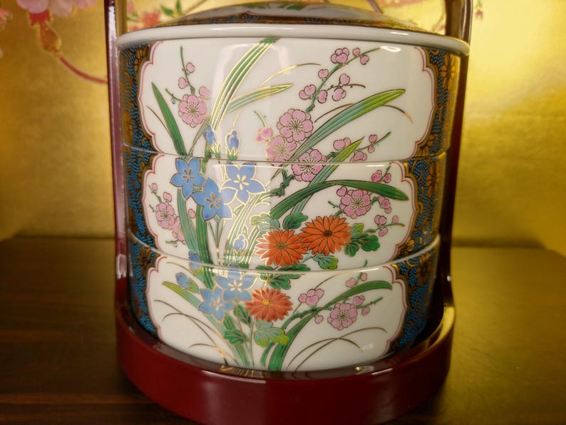 Vintage Japanese Ceramic Jubako Bento Box Set: Floral Design, 3-tier ...