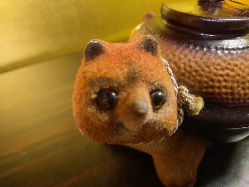 Vintage Bunbuku Chagama Tanuki Coin Bank | Flocked Ceramic Raccoon Dog ...
