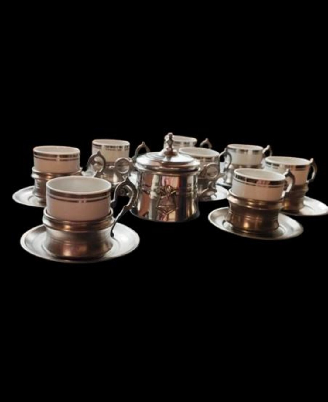 Henneberg 1777 Porcelain Tea Set - Henneberg Porzellan - DDR - 95% ...