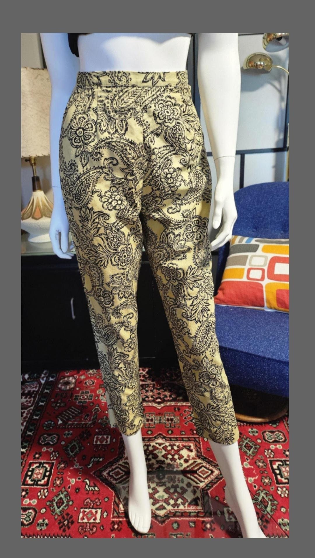 Vintage 1950/60s Queen Casuals Side Metal Zipper Tan Colored Black ...