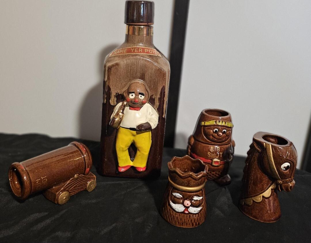 Vintage Novelty Shot Glass Set & El Stinko Decanter - 1950s Barware - Etsy