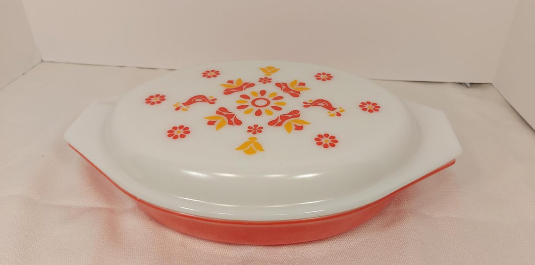 Vintage 1970s Pyrex Friendship Pattern Divided Casserole Dish Orange ...