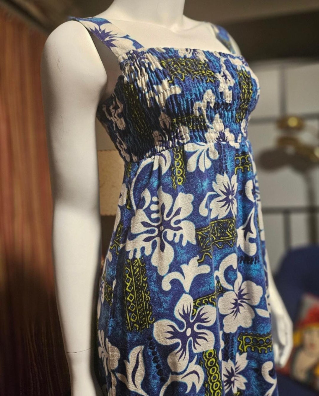 Vintage Woman's 1960s Royal Hawaiian Cotton Bark Cloth Aloha Tiki Dress ...