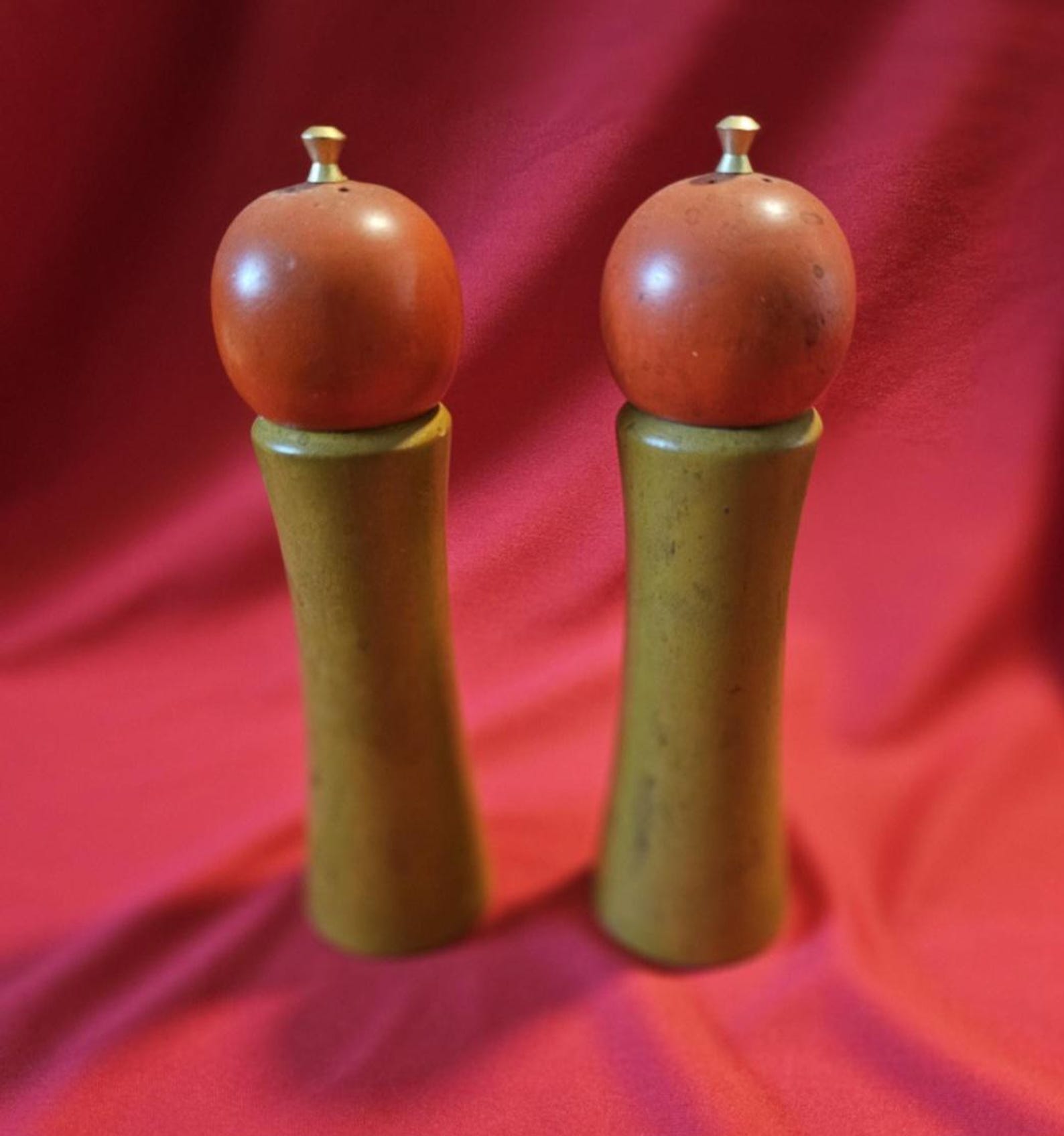 Vintage 1970s Salt and Pepper Shakers Orange Dark Mustard Color Retro ...