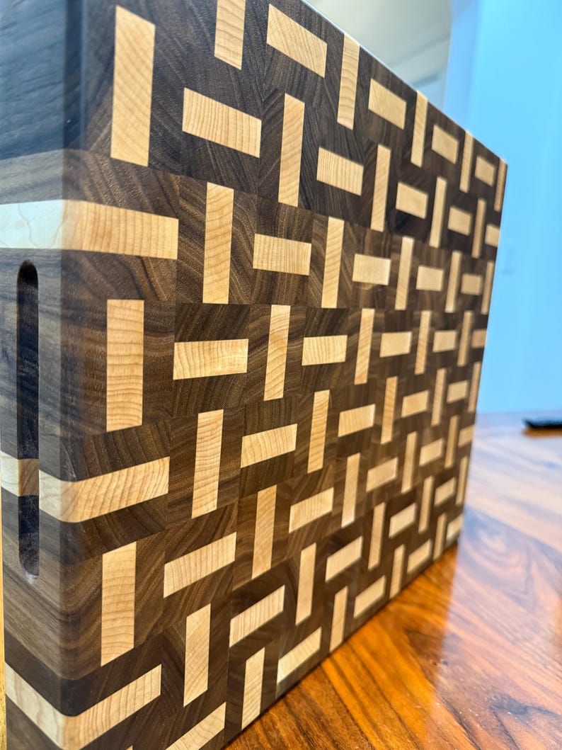 Walnut and Hard Maple End Grain Cutting Board - Etsy