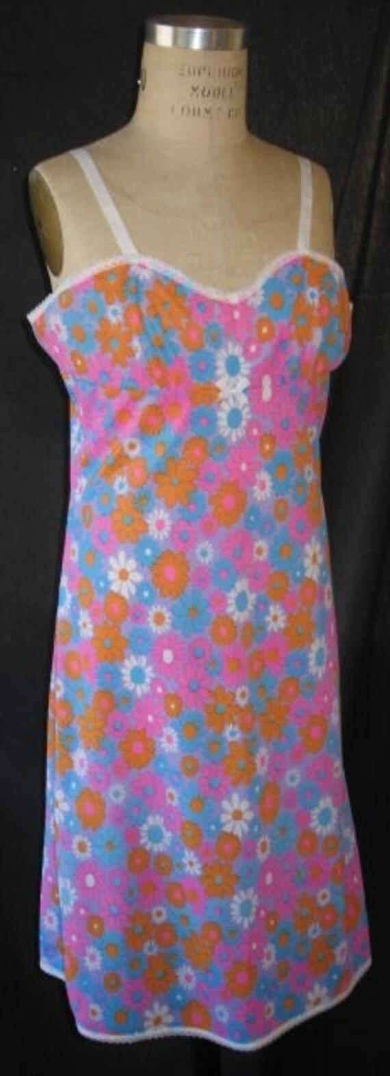 Vintage 1960s Full Slip Negligee Funky Floral Print S… - Gem