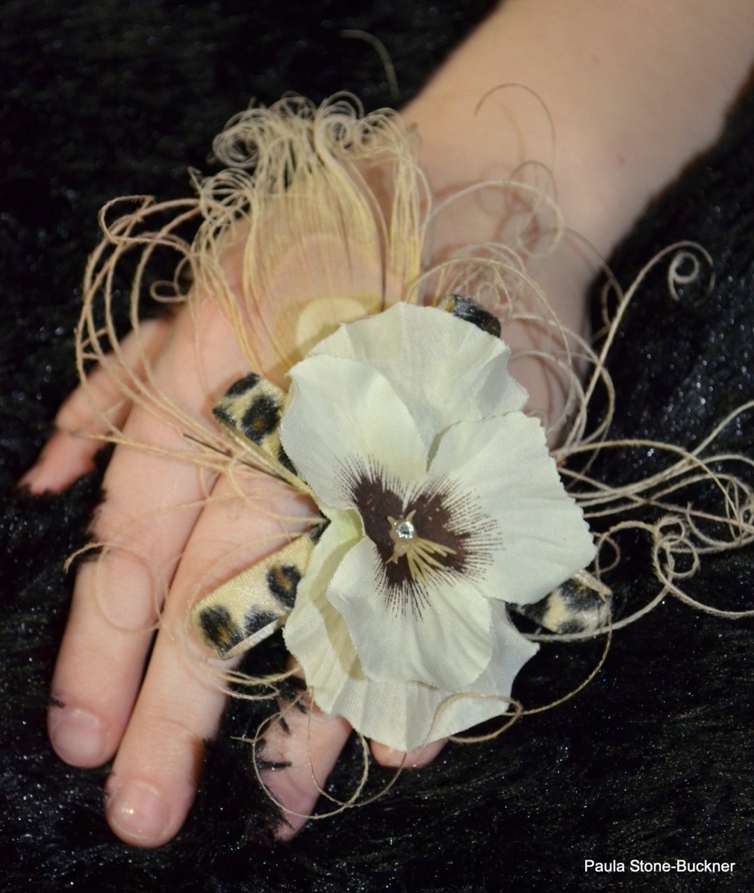 Alternative Corsage White Pansy Finger Corsage Adjustable Ring Corsage ...