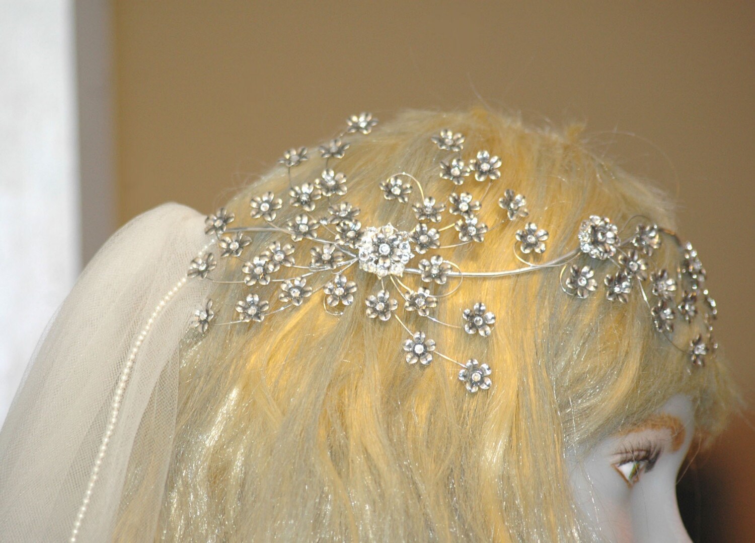 Grinalda - Custom Bridal Headpiece With Flowers and Swarovski Crystals ...