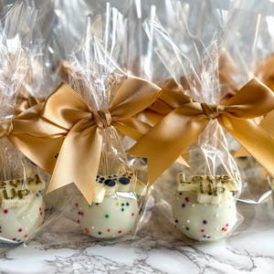 Game on Cake Pops,gamer Party Treats,video Game Controller Cake Pops ...