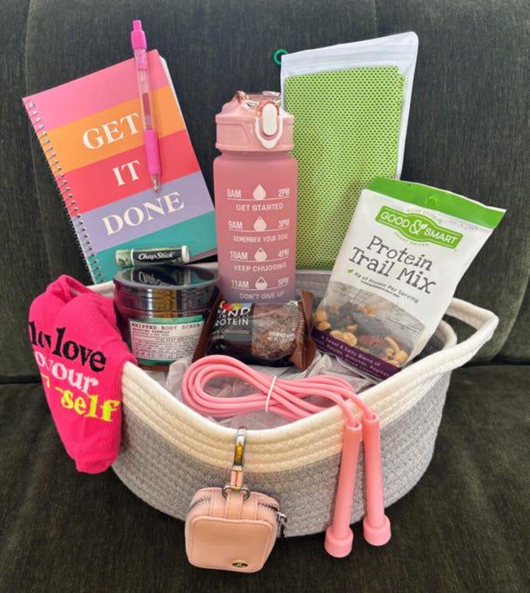 Fitness Gift Basket-ultimate Fitness Set With Water Bottle, Jump Rope ...