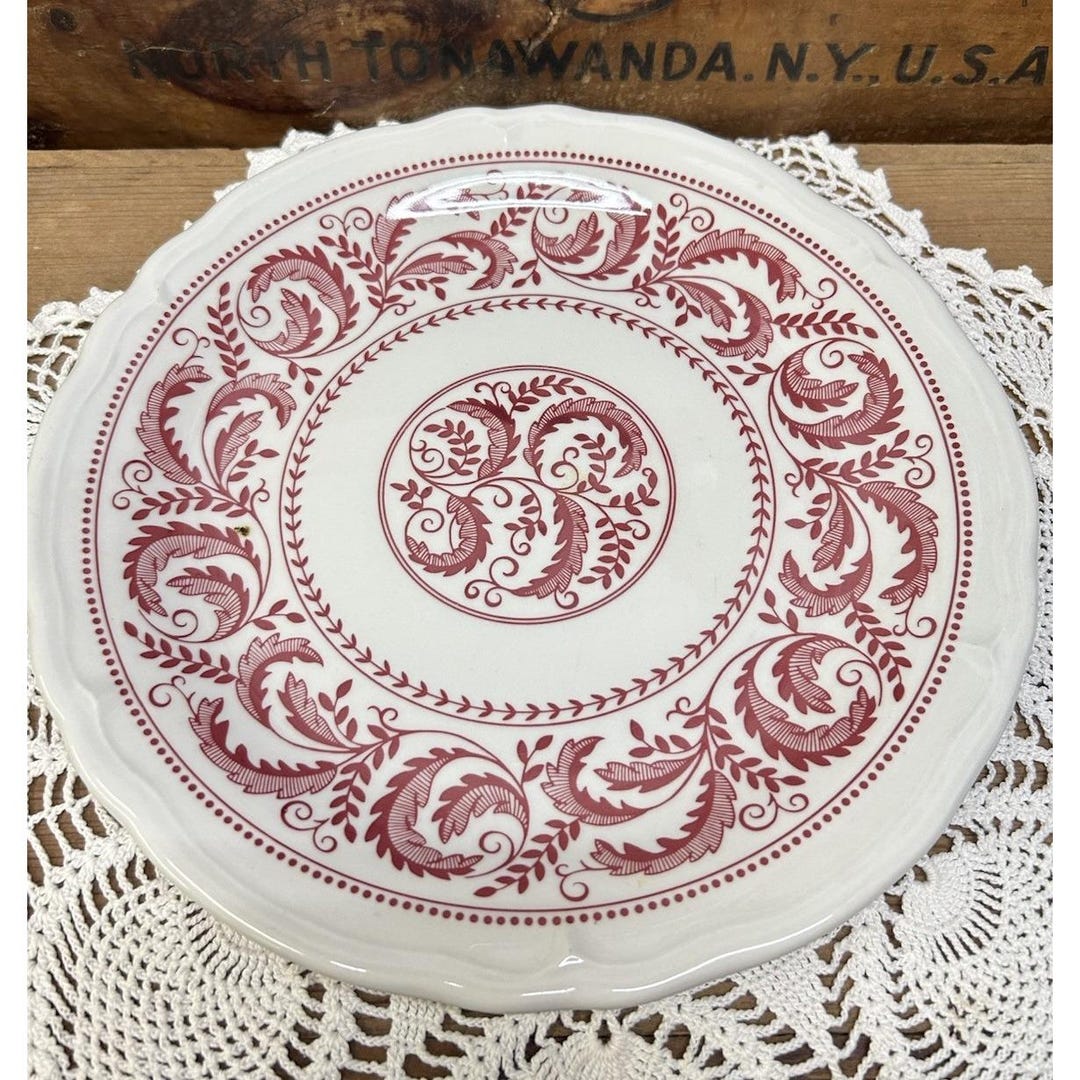 Vtg Anchor Hocking Shenango Dinner Plate Pattern Red Scrolls & Leaves ...