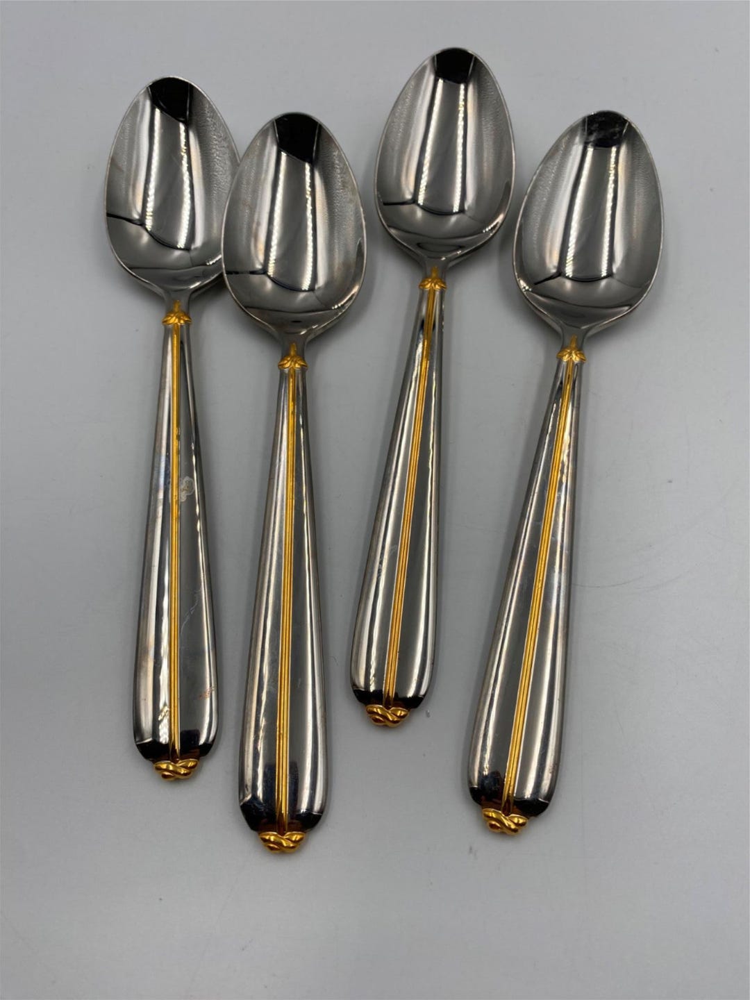 Set of 4 Mikasa Stainless Steel TRAPUNTO D'ORO Oval / Place Spoons - Etsy