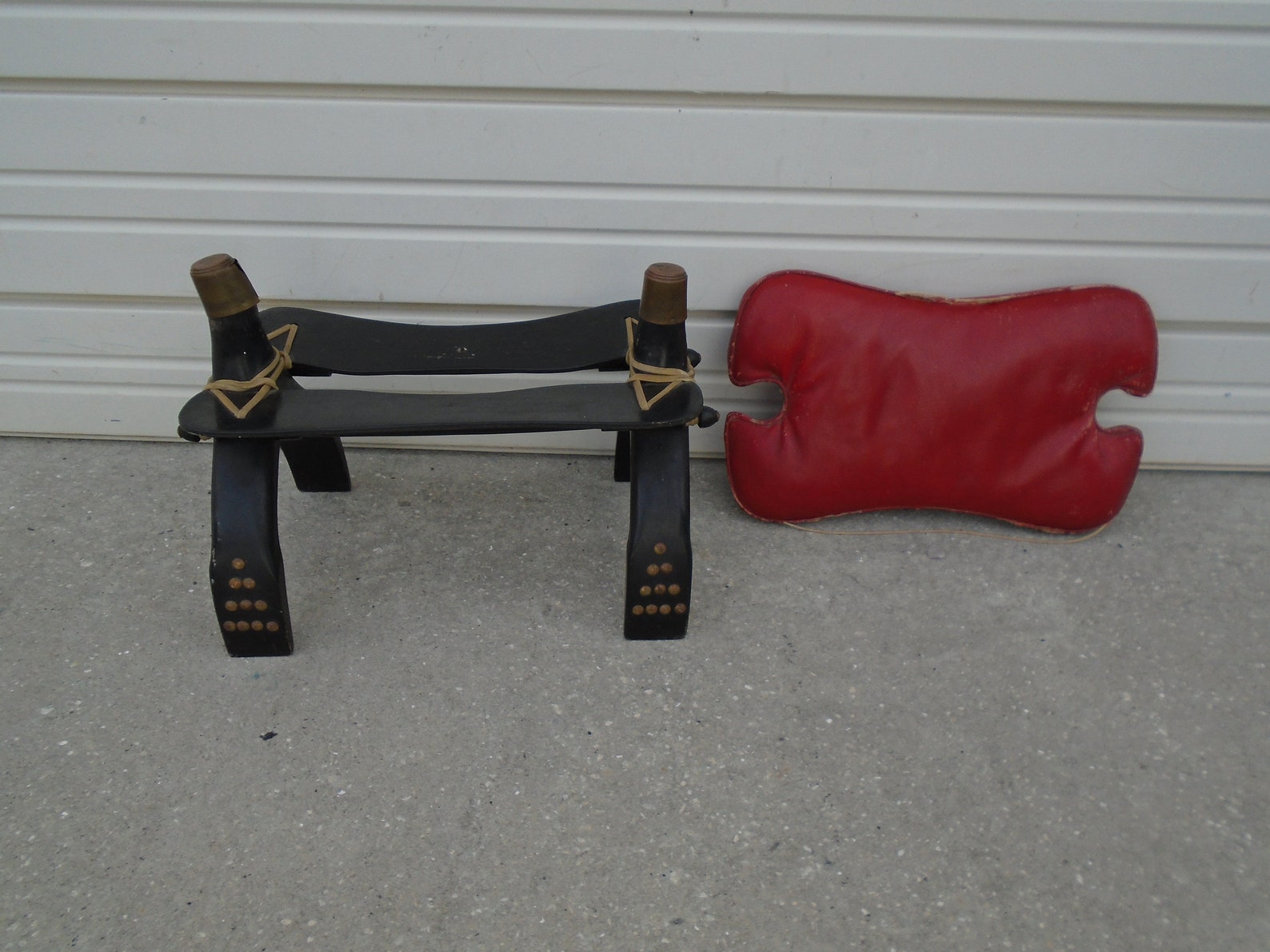 Vintage Camel Saddle Moroccan Bench Vanity Stool Chair Seat Hollywood ...