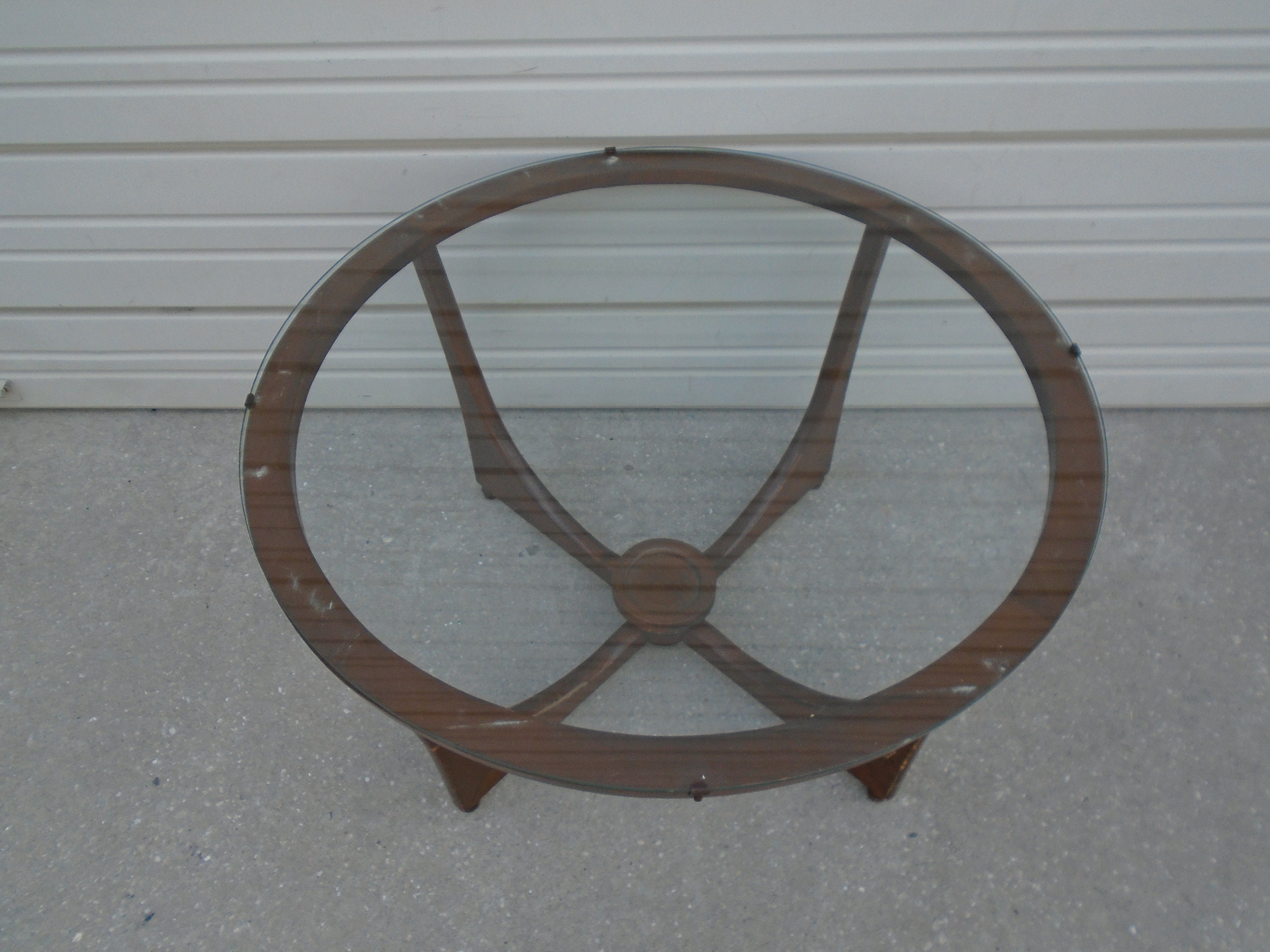Round Coffee Table Mid-century Modern Eames Era Wood Retro Adrian ...