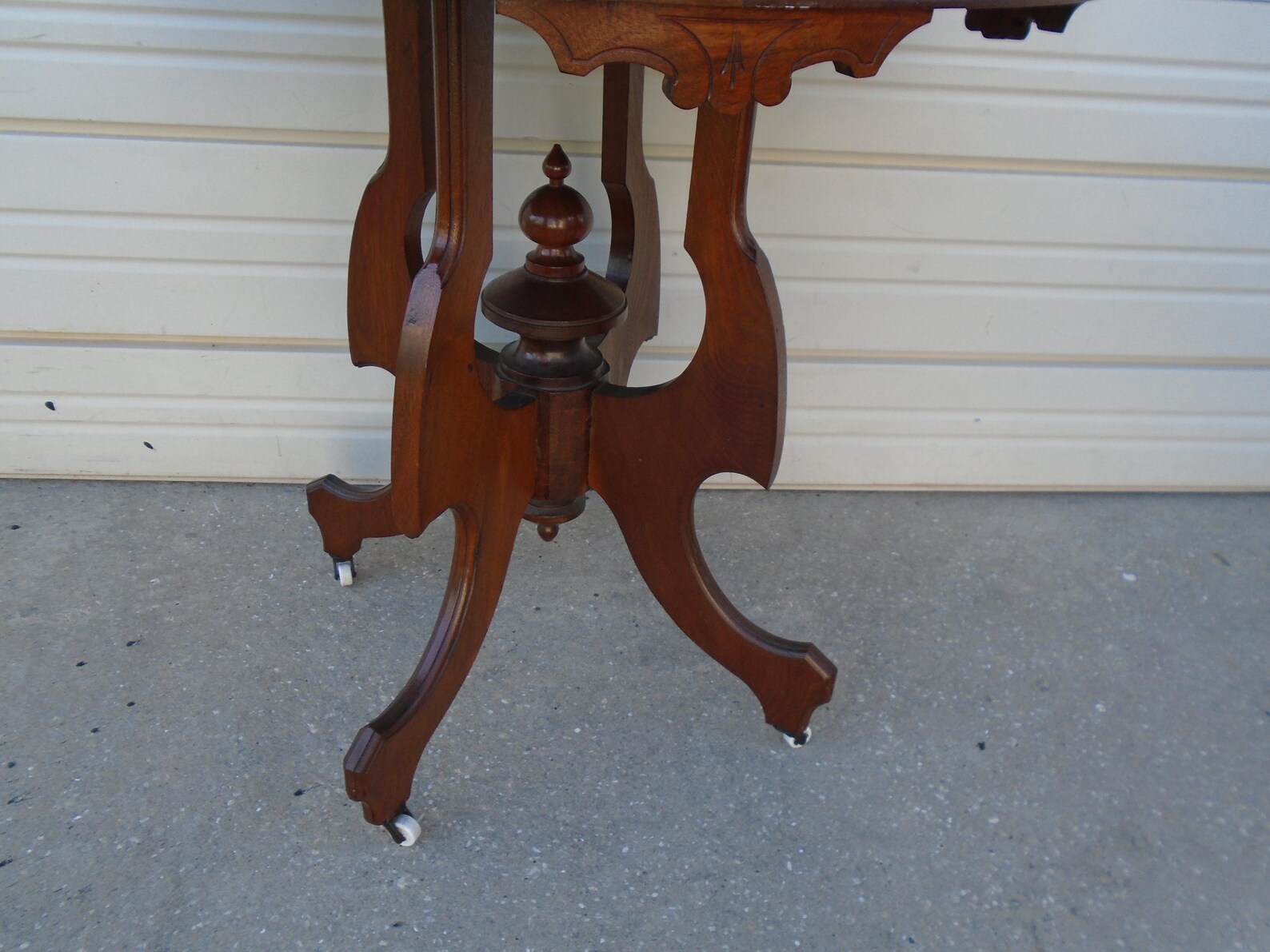 Oval Parlor Center Table Game Foyer French Country Eastlake Louis XVI ...