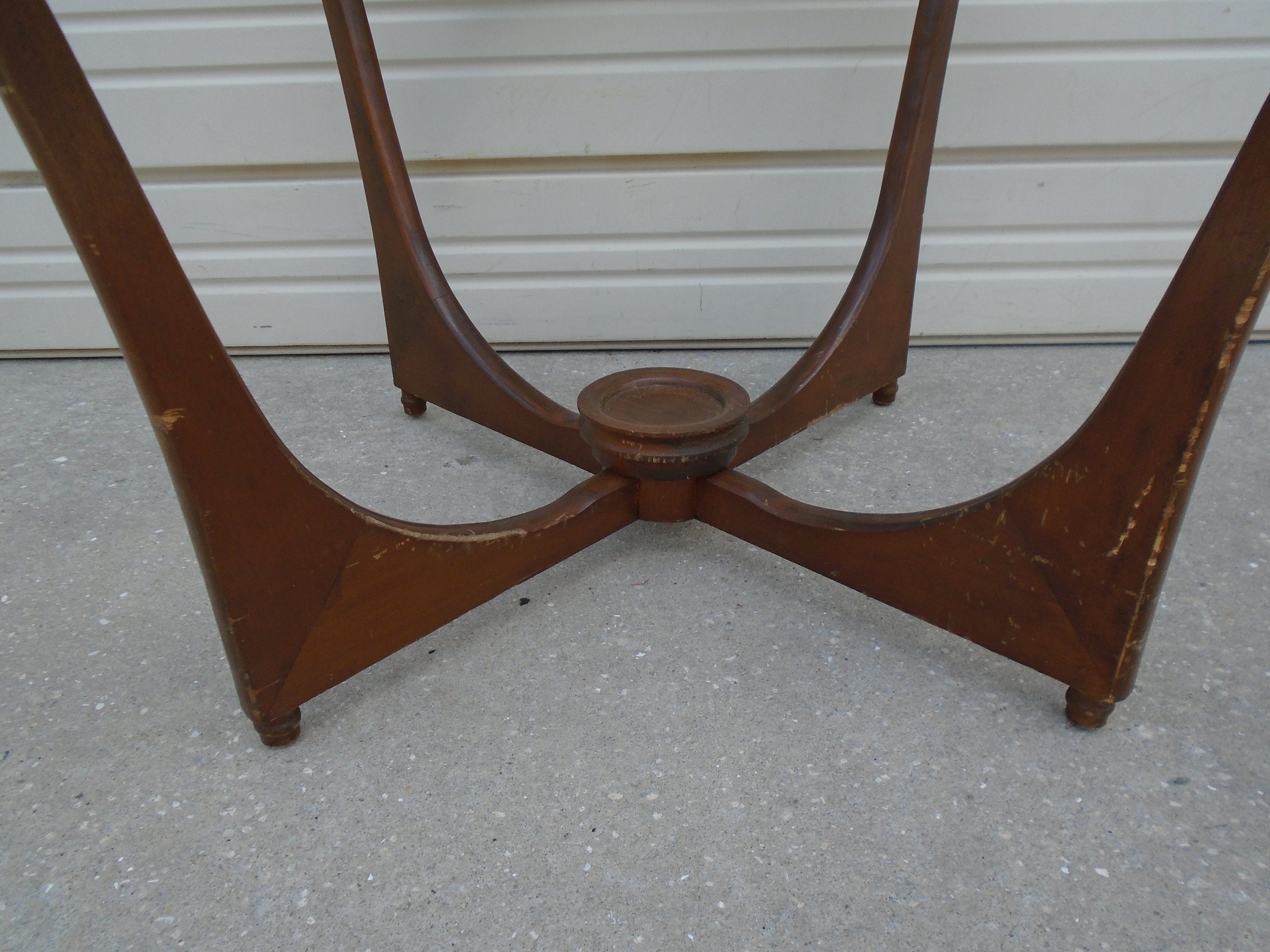 Round Coffee Table Mid-century Modern Eames Era Wood Retro Adrian ...