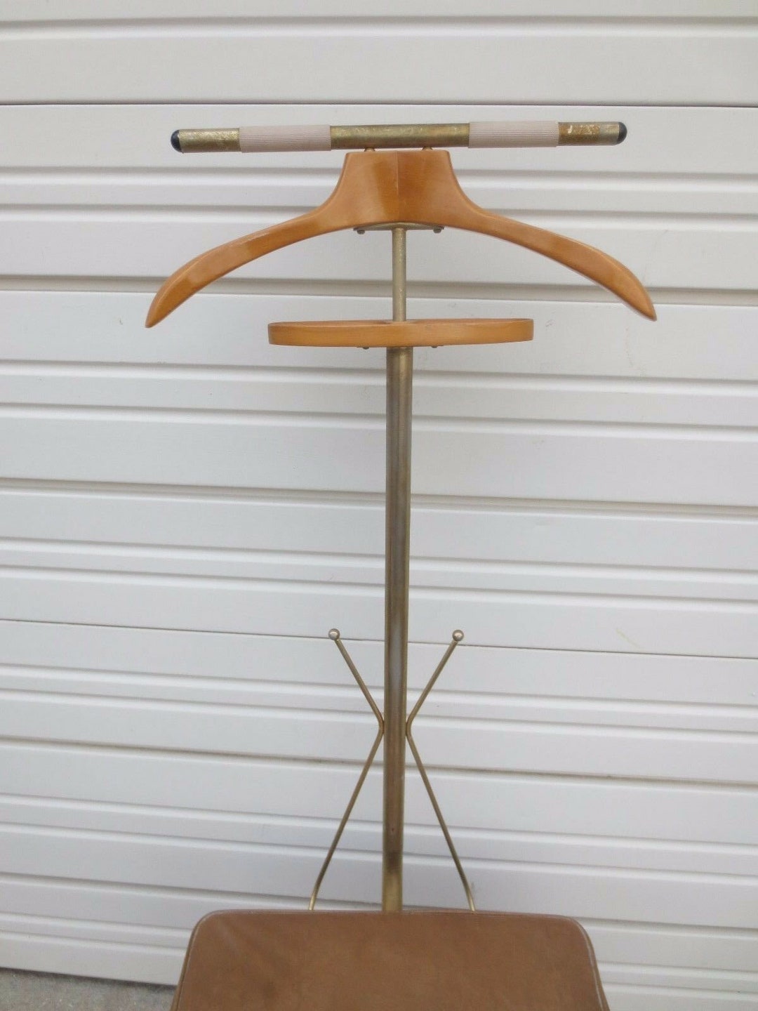 Vtg Suit Stand Valet Men's Butler Coat Hanger Jacket Rack Mid-century ...