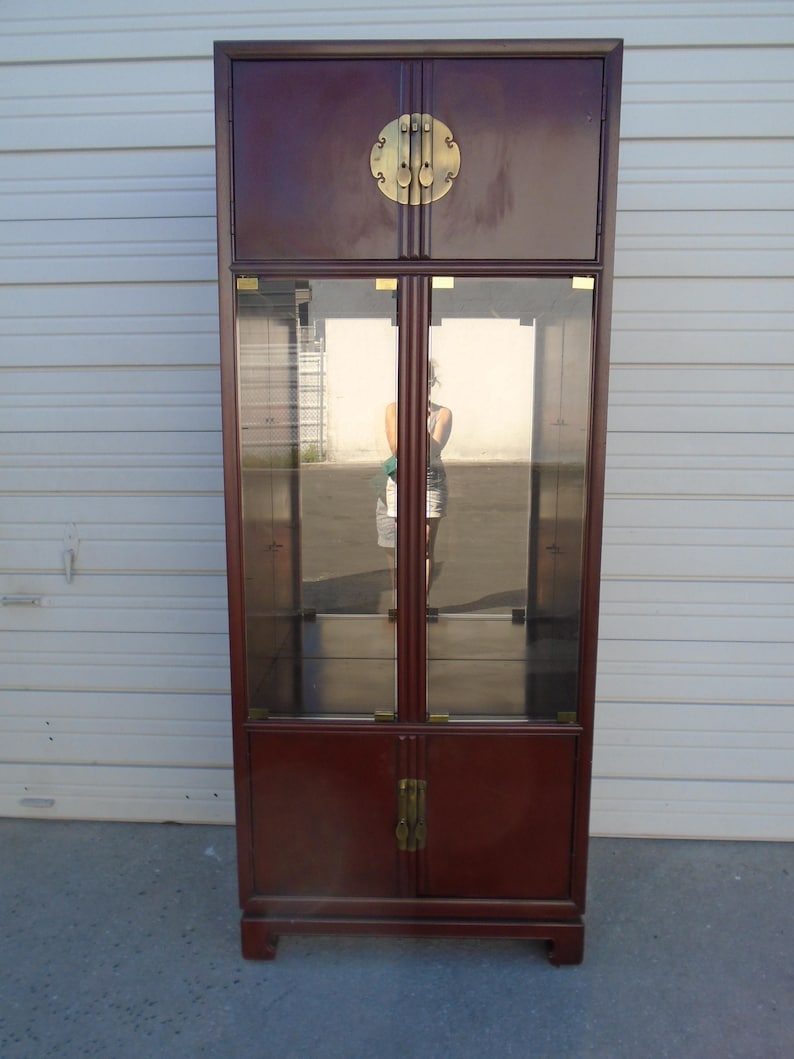 Rare Asian China Cabinet Ming Chow Feet Chinoiserie Display Hutch ...