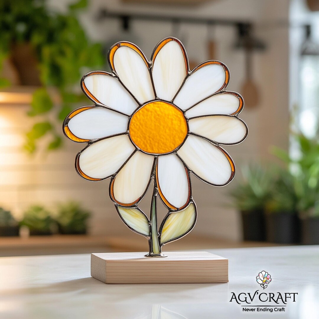 Daisy Stained Glass Pattern, Daisy Flower Stained Glass Pattern, Daisy ...