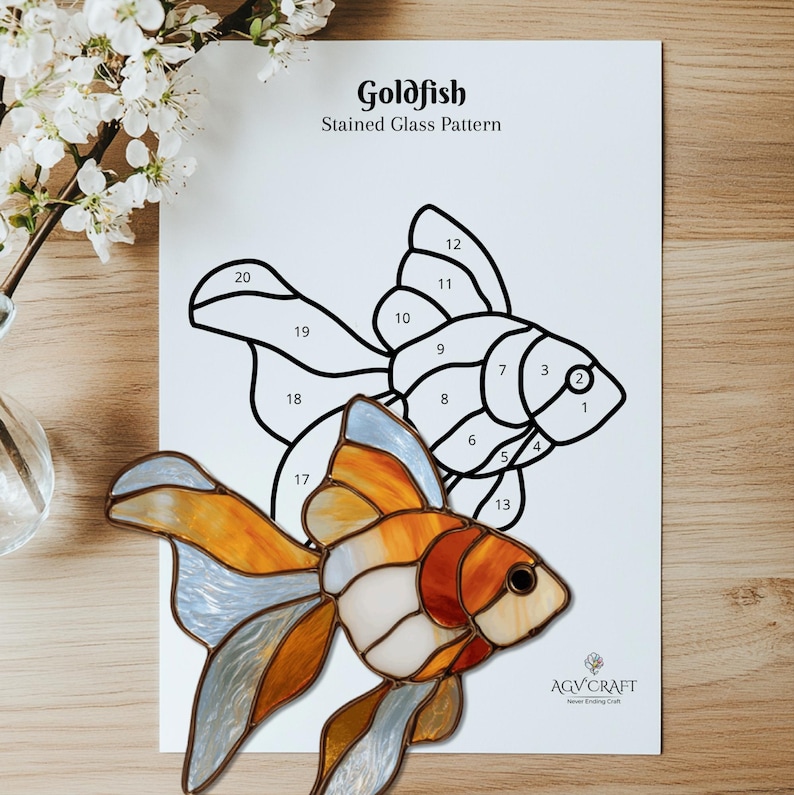 Goldfish Stained Glass Pattern, Goldfish Suncatcher, Beautiful Goldfish ...