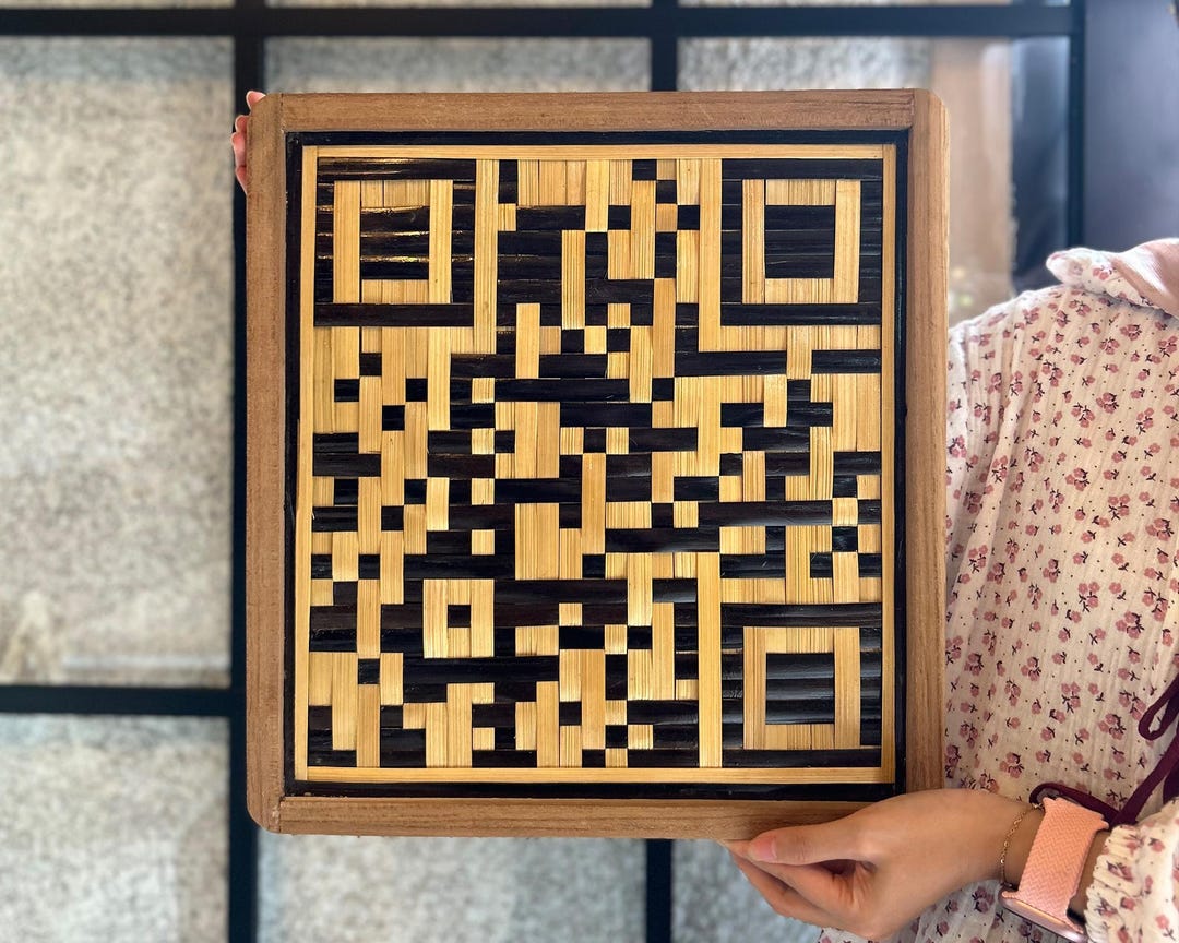 Personalized QR Code Woven Bamboo, Scannable Bamboo Woven, Custom QR ...