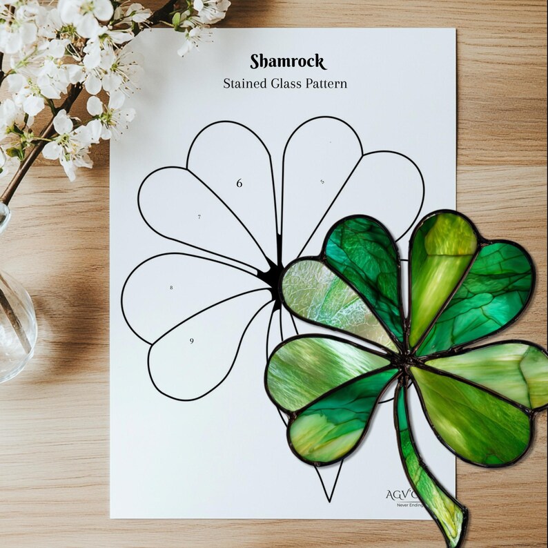 Shamrock Stained Glass Pattern, Shamrock Suncatcher, Green Shamrock ...