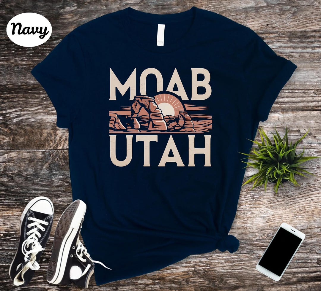 Moab Utah Shirt, Vintage Tee, Desert Shirt, Sunset Graphic Tee, Travel ...