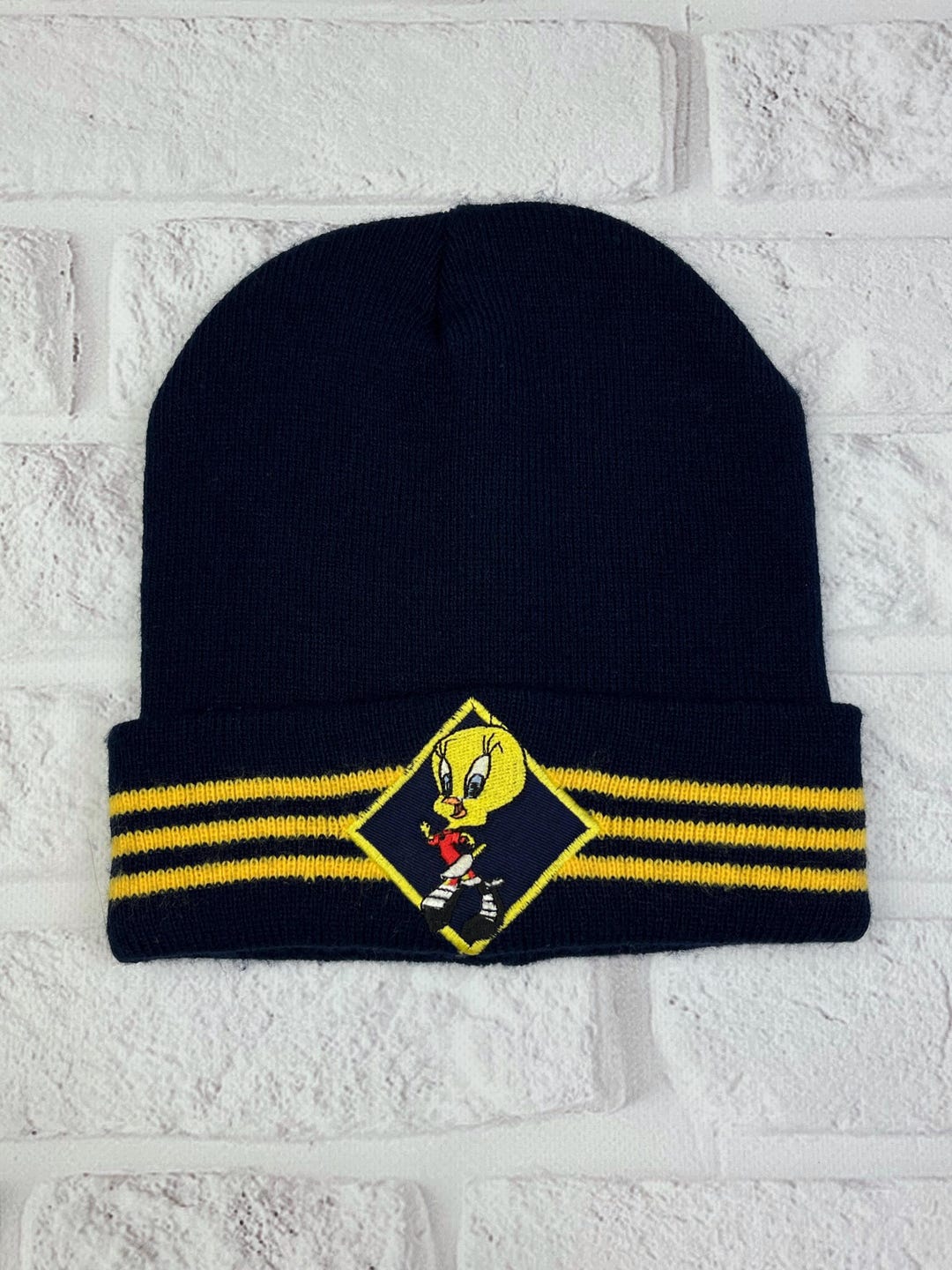 Vintage Looney Tunes Warner Bros. Winter Beanie Hat Tweety 1998 Small ...