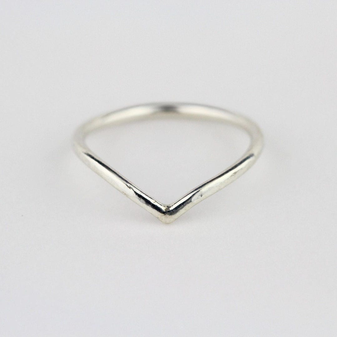 Wishbone Stacking Ring: Hammered Silver Band (adjustable Sizes) - Etsy
