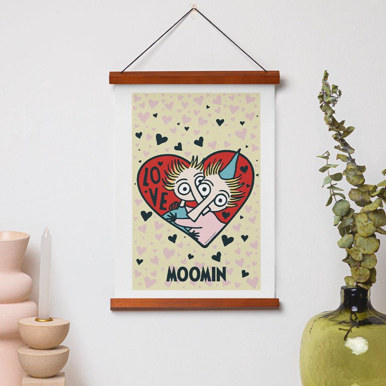Moomin Love Hearts Thingumy and Bob Print - Etsy
