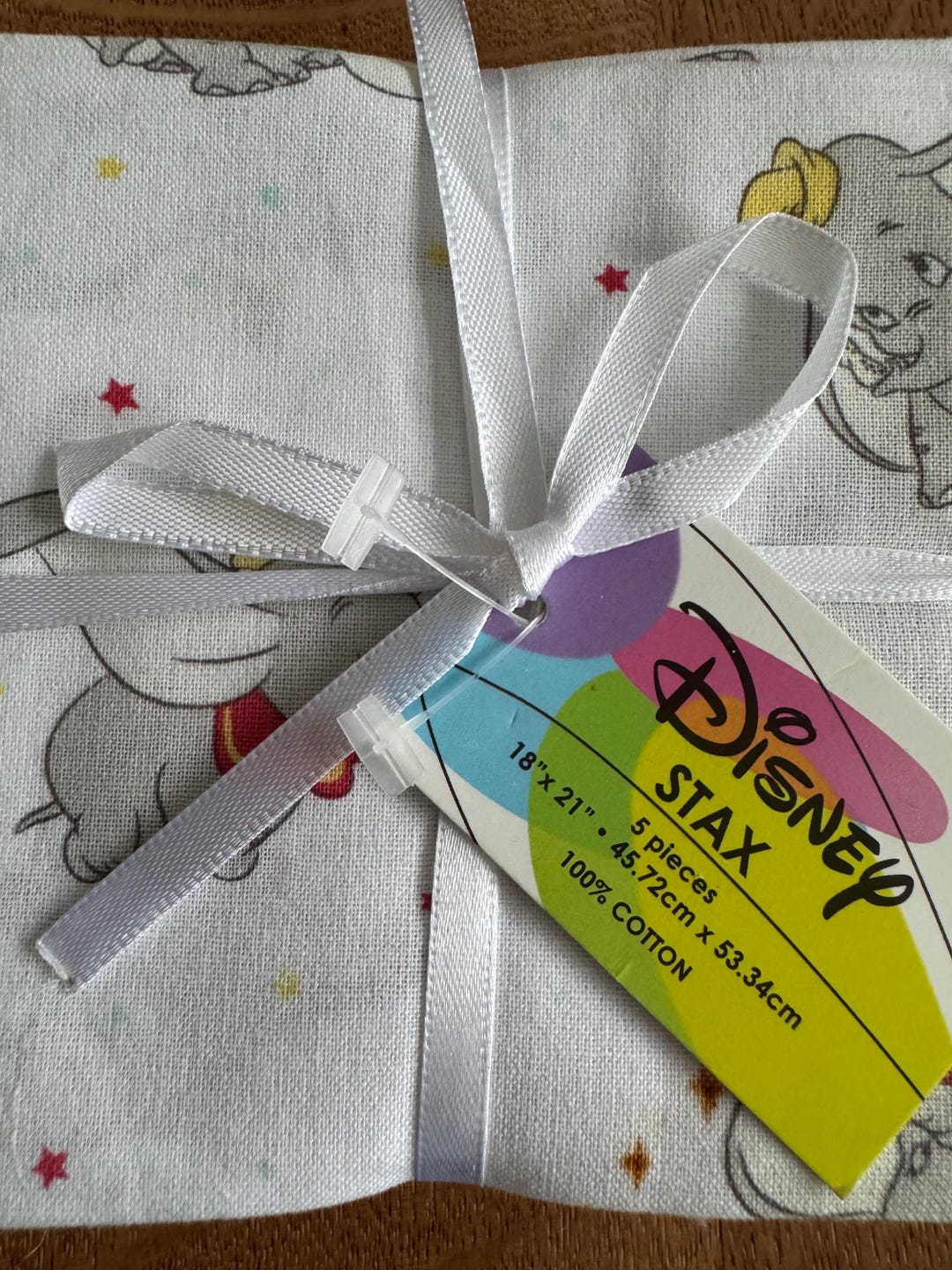 Disney Fat Quarter Fabric 5-pack: 'dumbo' Material - Etsy UK