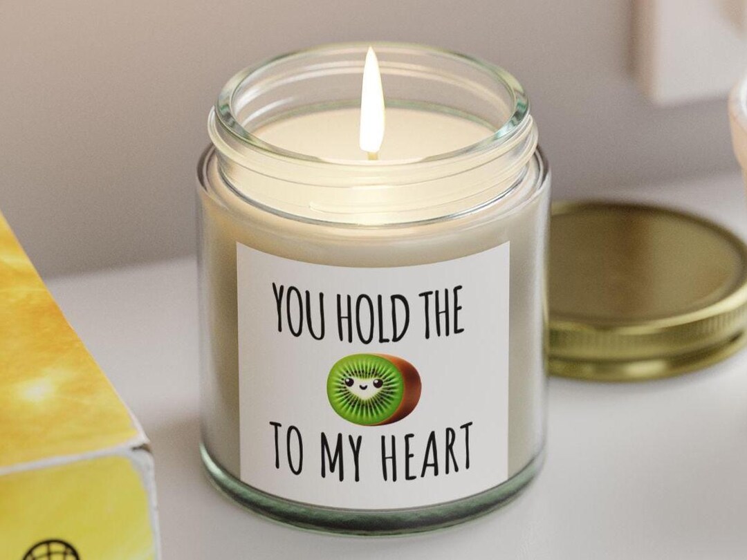 Kiwi Pun Gift, Cute Fruit Love Pun Candle, Adorable Fruit Valentine ...