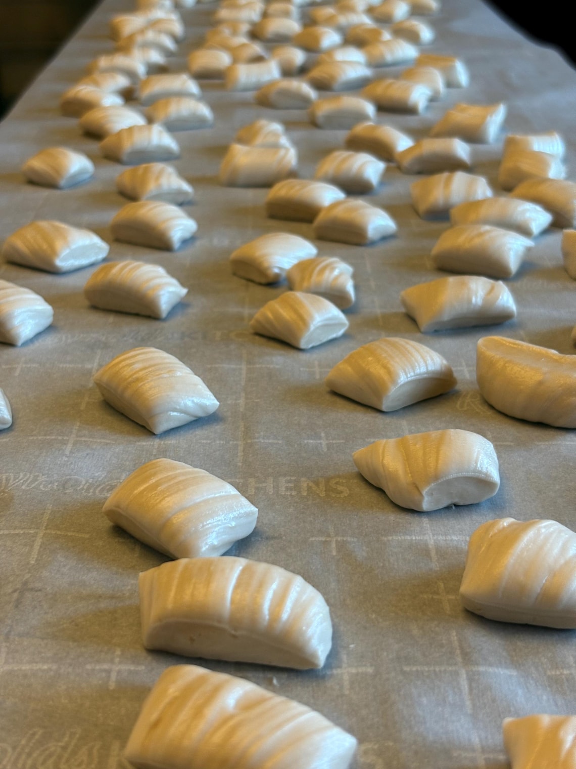 Kentucky Cream Candy, Cream Candy, Pull Candy, Candy, Hand Pulled Candy ...