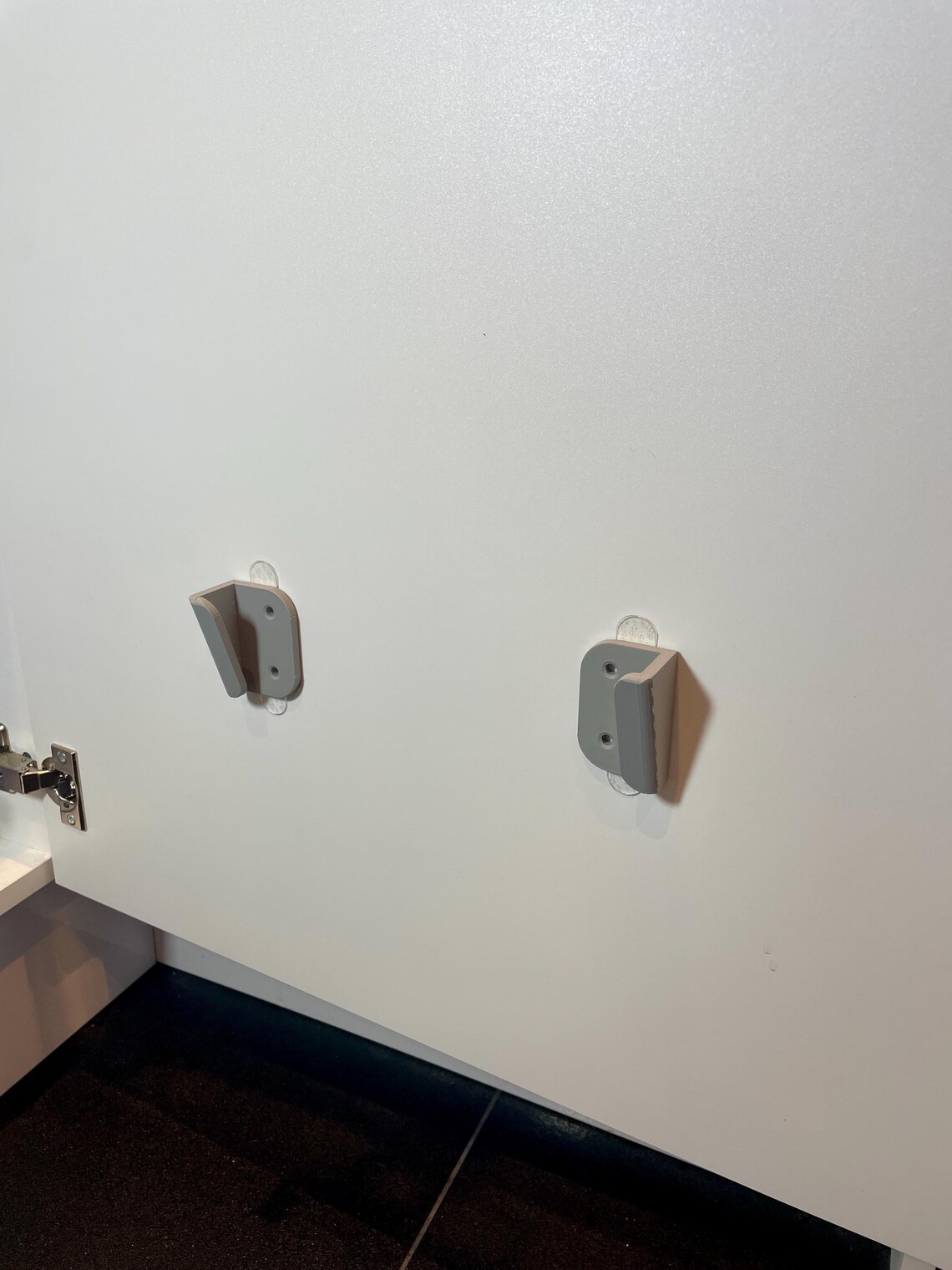 Dust Pan Mount for Kitchen Cabinet | Useful Gift for Him or Her | Handy ...