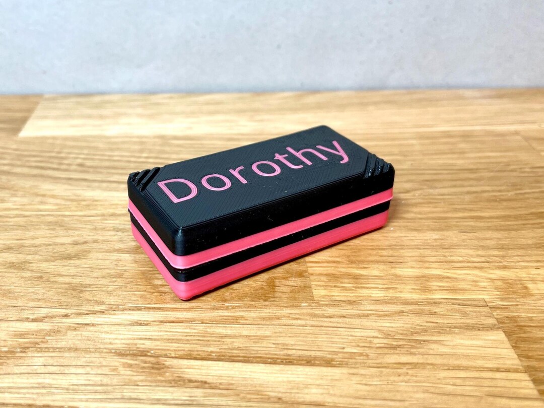 Magnetic Personalised Fidget Clicker Toy | Party Bag Filler | Tactile ...
