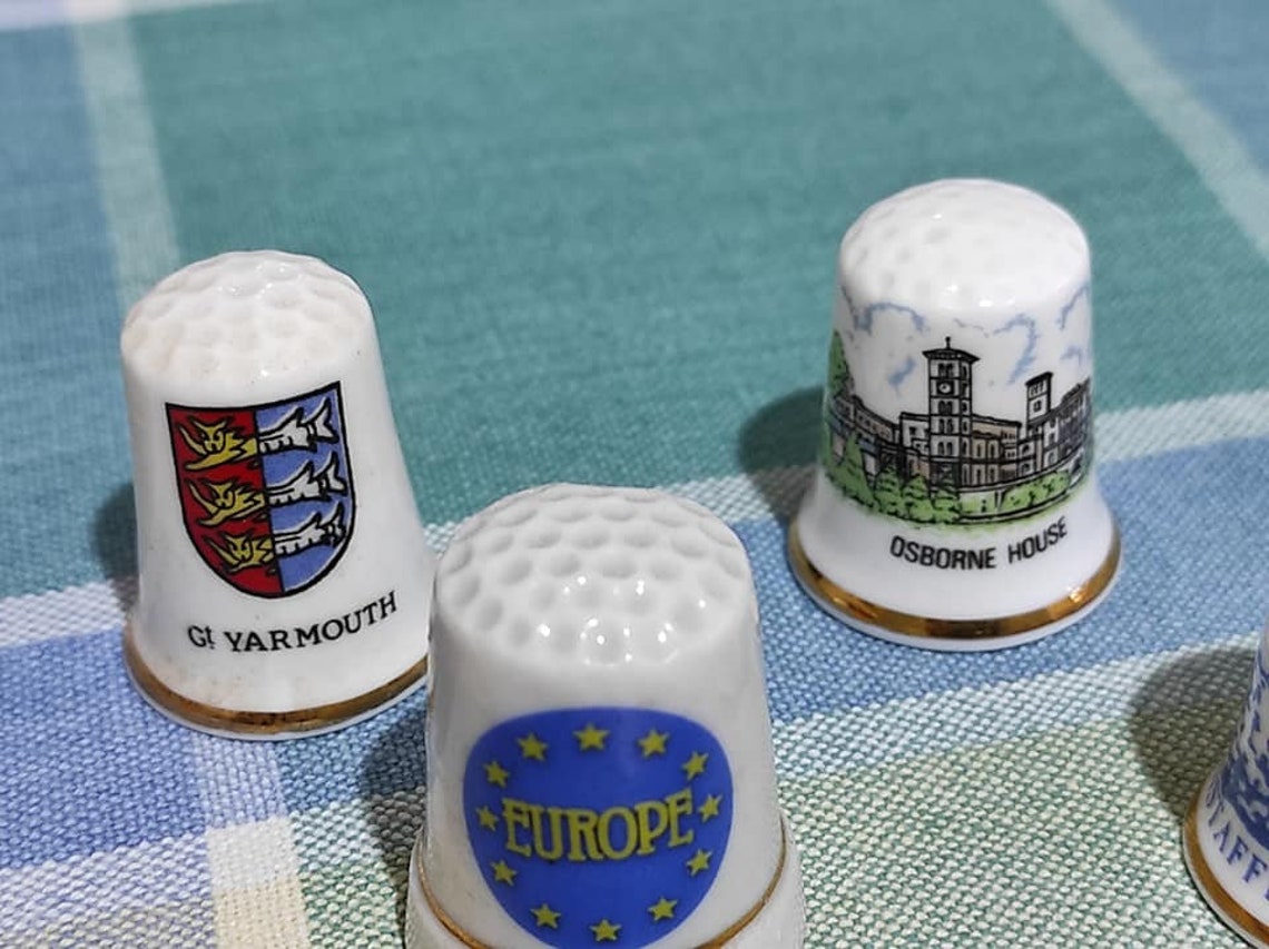 Vintage Sewing Thimbles England Thimble China Ceramic Porcelain 41 82 ...