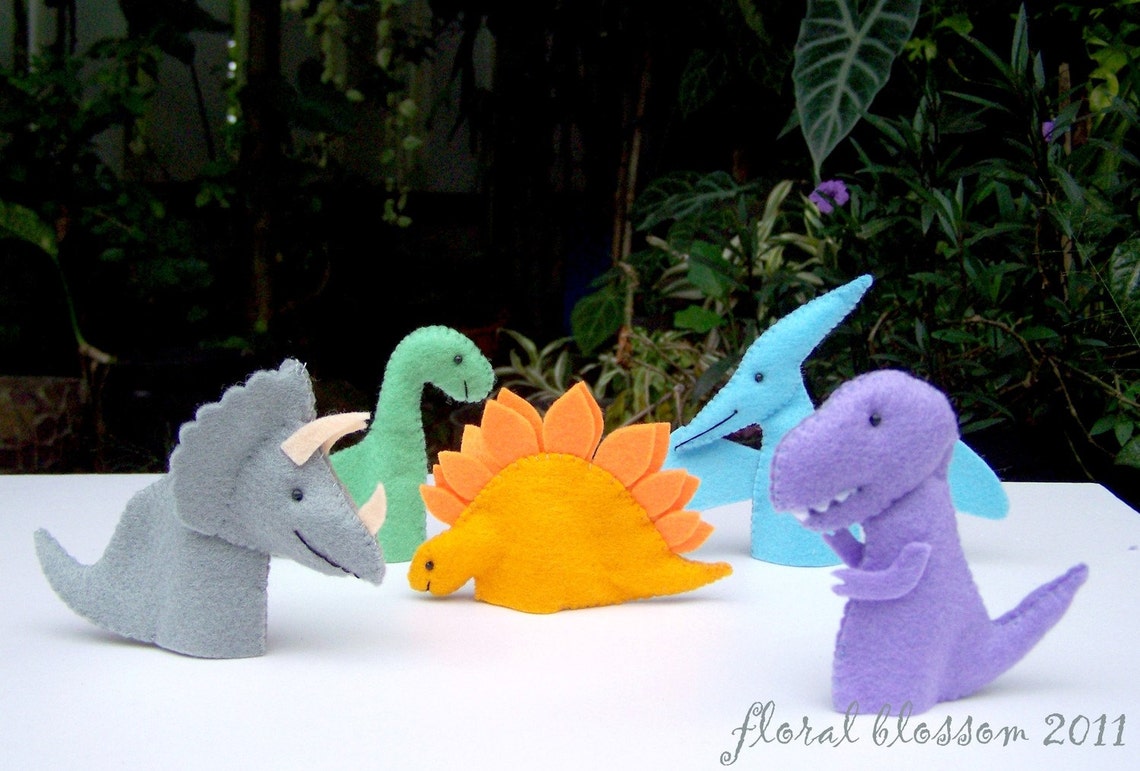 Digital Pattern: Prehistoric Friends Felt Finger Puppets - Etsy