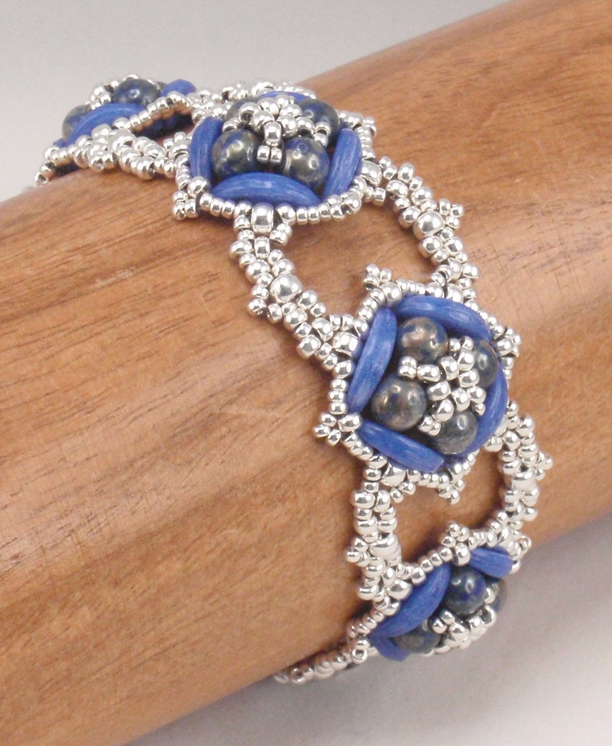 Beading Tutorial for Quantum Sovereignty Bracelet Jewelry - Etsy