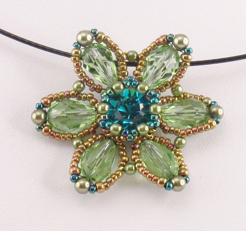 Beading Tutorial for Spring Flower Pendant Jewelry Pattern - Etsy
