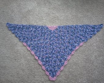 HANDMADE Crochet BEAUTIFUL Soft Triangle Shawl / Wrap New & Never Worn ...