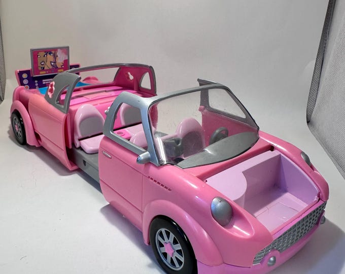 VTG 2002 Polly Pocket Pool Party Pink Stretch Limo Cadillac Convertible ...