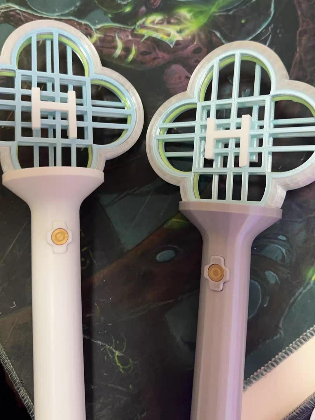 Huntrix Kpop Lightstick – Customizable 3D Printed Glow Stick | Fan ...