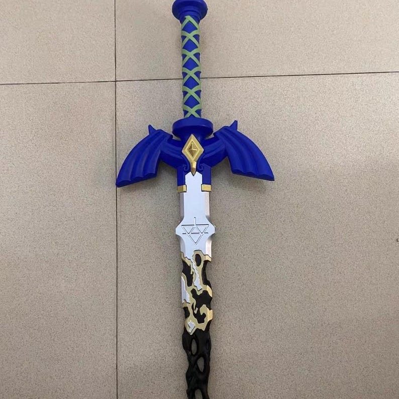 Legend of Zelda Cosplay Prop Set – Master Sword With Scabbard & Hylian ...