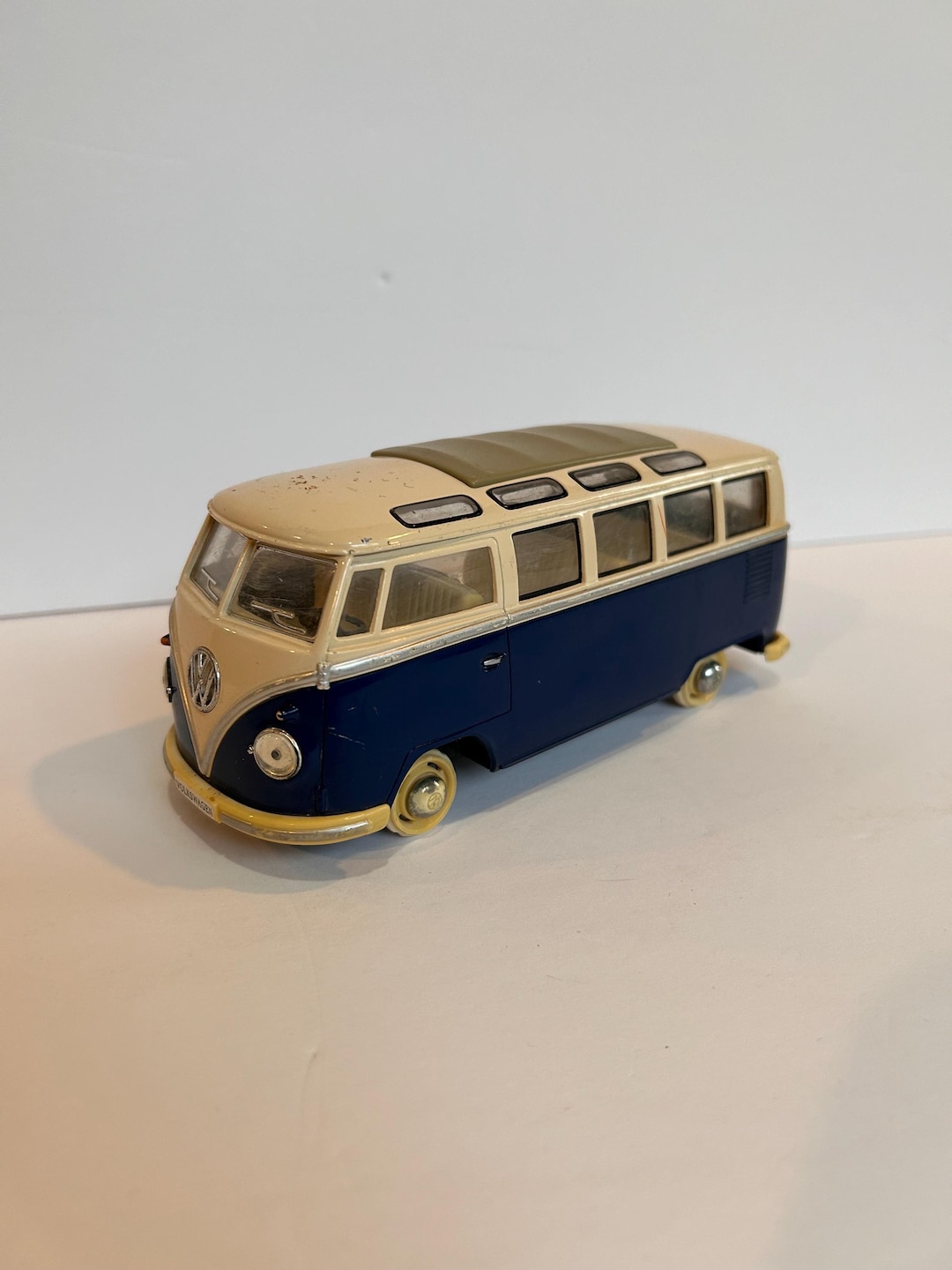 1962 Volkswagen Van Toy - Etsy