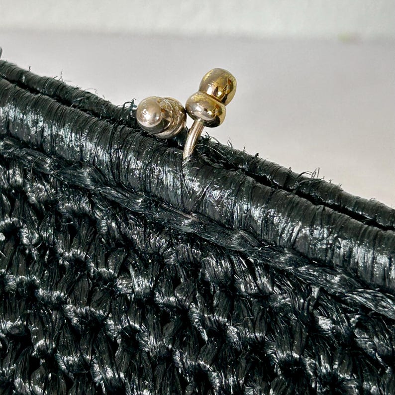 Rafia Straw Woven Vintage Purse With Silver Kisslock Closure - Hidden ...