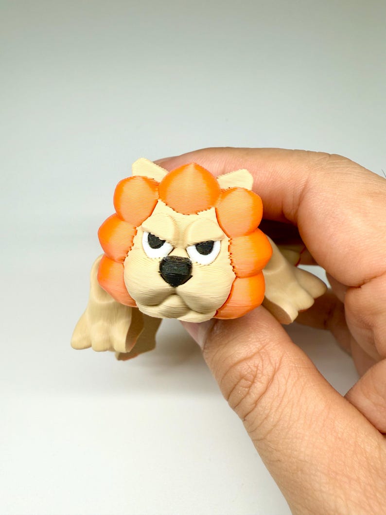Articulated Lion Fidget Toy | 3D Printed Flexible Lion Cub Figure ...