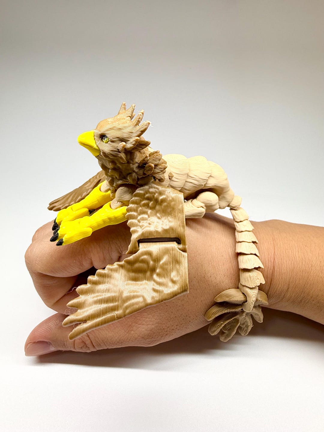 Articulated Griffin Figure, 3D Printed Flexi Gryphon Fidget Toy ...