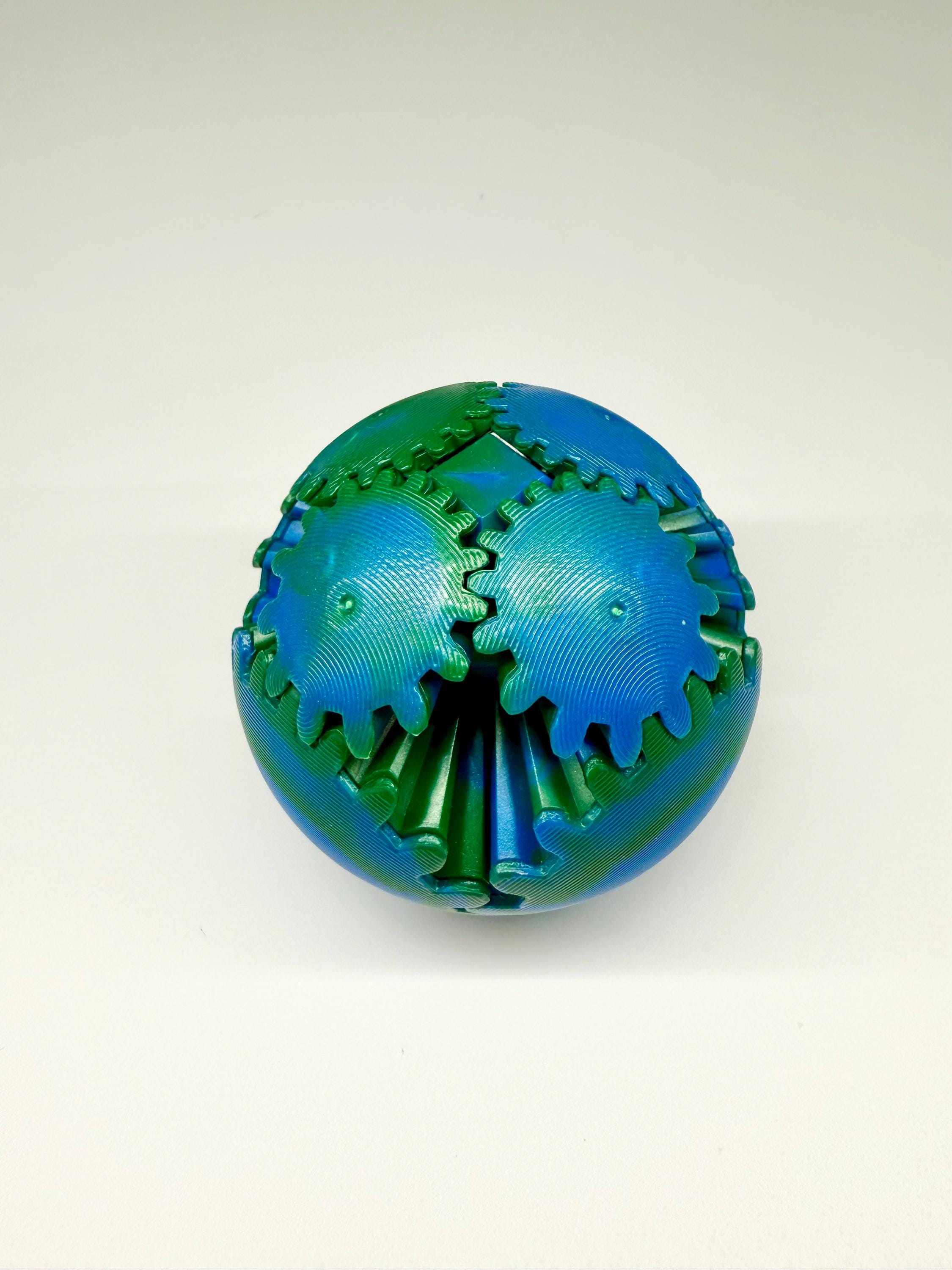 3D Printed Transforming Fidget Ball | Shapeshifting Kinetic Desk Toy ...
