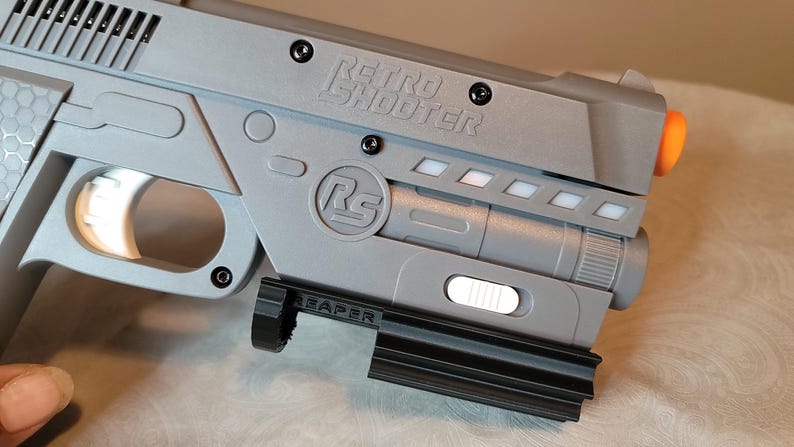 Retro Shooter Reaper Rs3 Light Gun HOLSTERS Mountable pair Digital STL ...